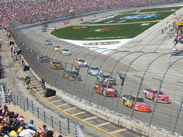 Stage pilotage Nascar : conduisez une stock car sur circuit